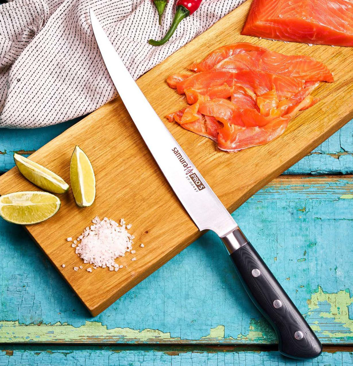 Essential Fillet Knife: Precision and Flexibility for Perfect Filleting ...